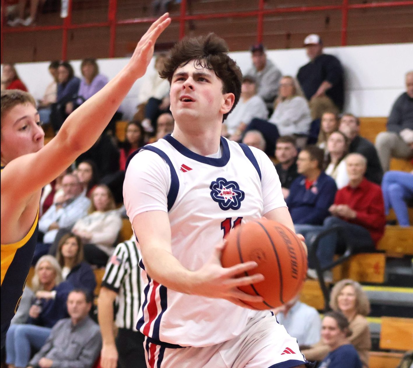 Little ditty for Stars as second-half burst powers BNL to 66-56 victory ...