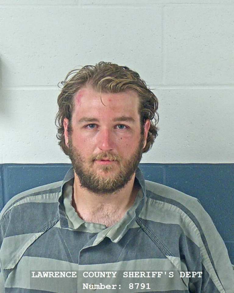 Bedford man accused of pointing firearm, stabbing attempt during ...